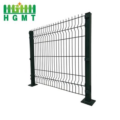 Square Post Green V Mesh Fencing