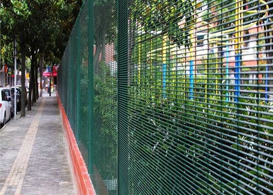 Prison Mesh 358 Electro Galvanized Powder Coated Mesh Fencing