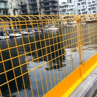 Modular Edge Protection Barrier with Custom Configurations